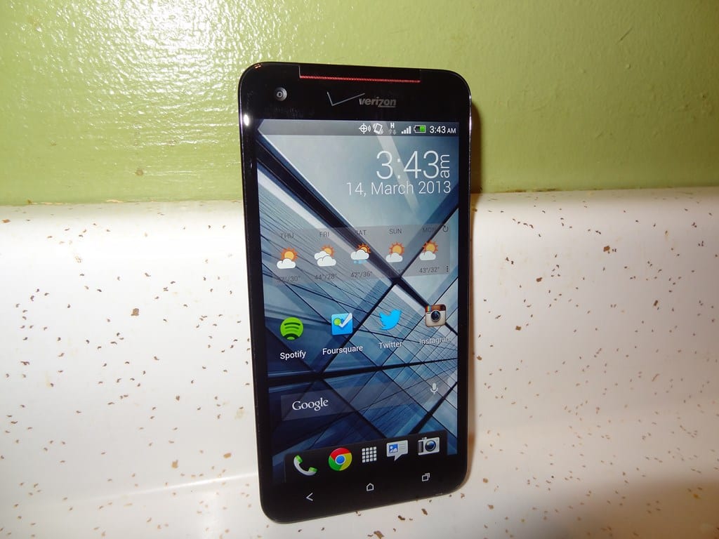 Is the HTC Droid DNA The Only “One” You Need? [Review] – G Style Magazine