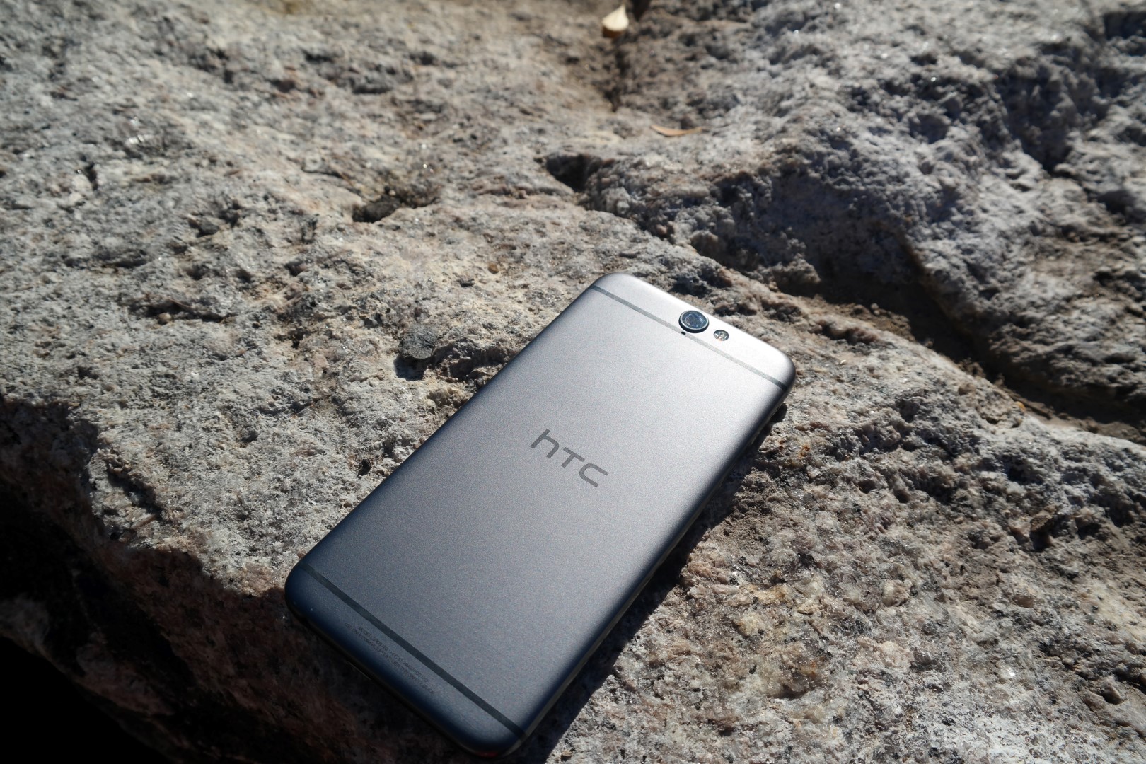 HTC One A9 – Hard Not to Like This Smartphone [Review] – G Style Magazine