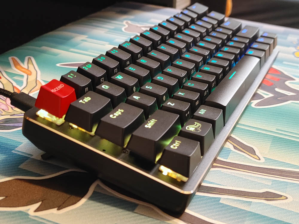 Glorious GMMK Compact is a Perfect Gaming Keyboard in a Tiny Package ...