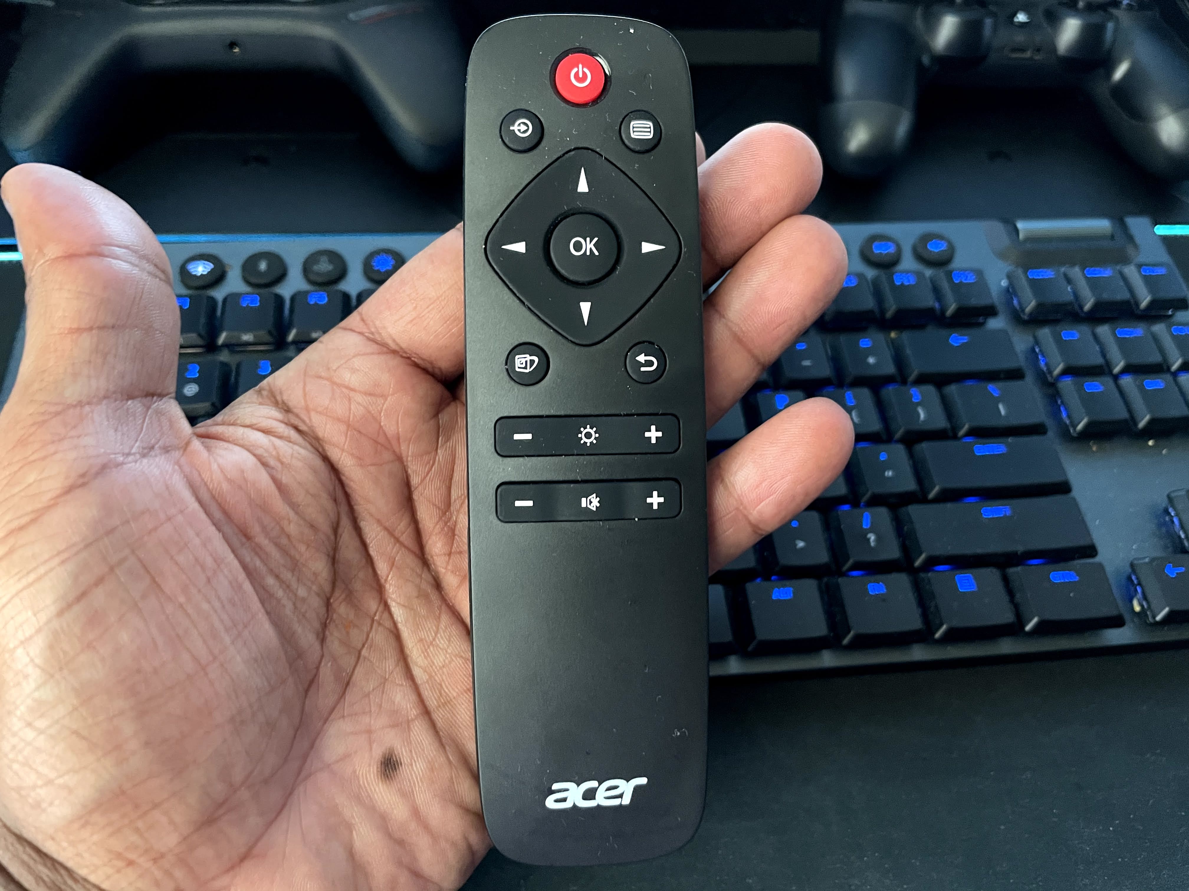 Acer Predator CG437K 43″ Gaming Monitor is what I always wanted to game ...